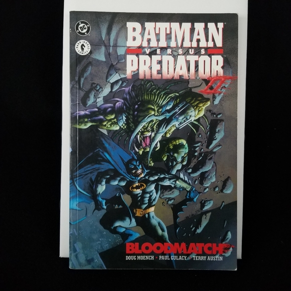 DC Comics | Accents | Batman Versus Predator Ii Bloodmatch Dc Comics ...